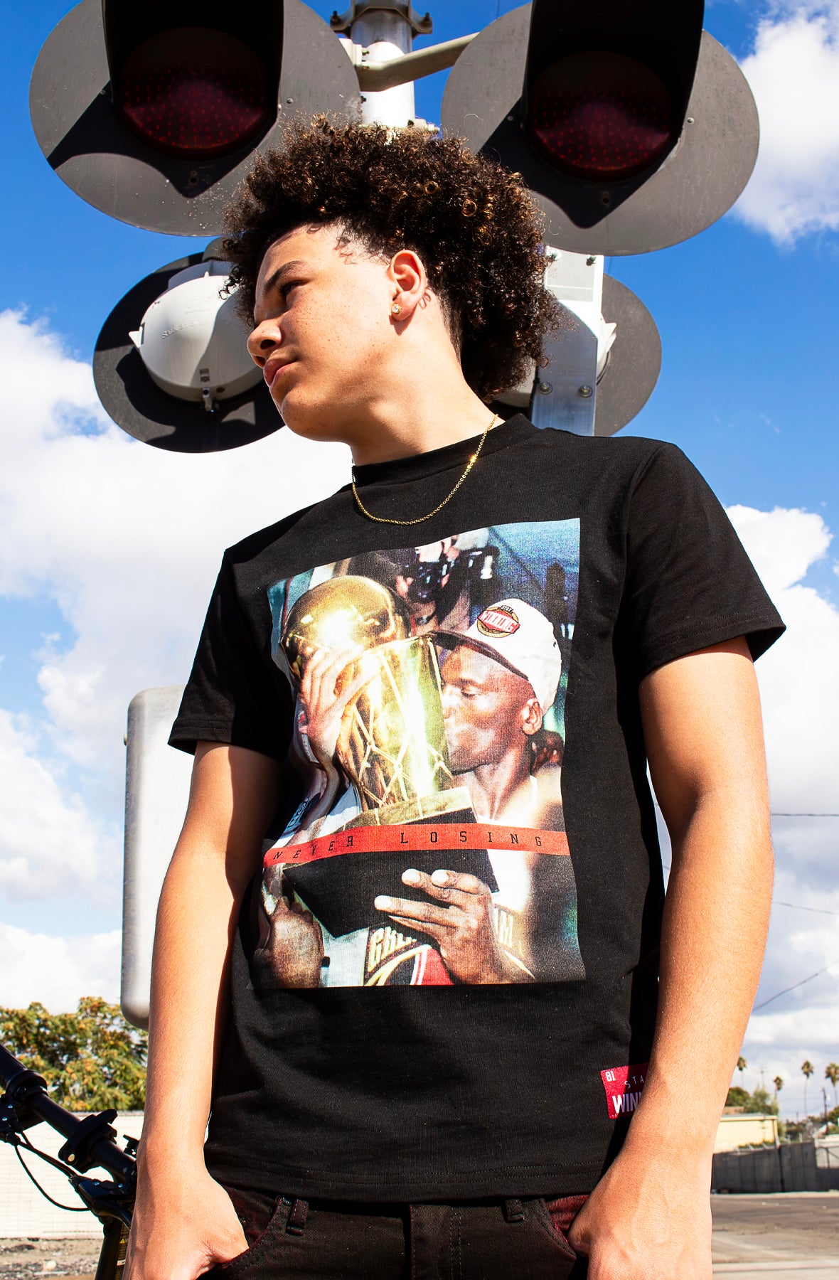 STAY WINNING NEVER LOSING STREETWEAR